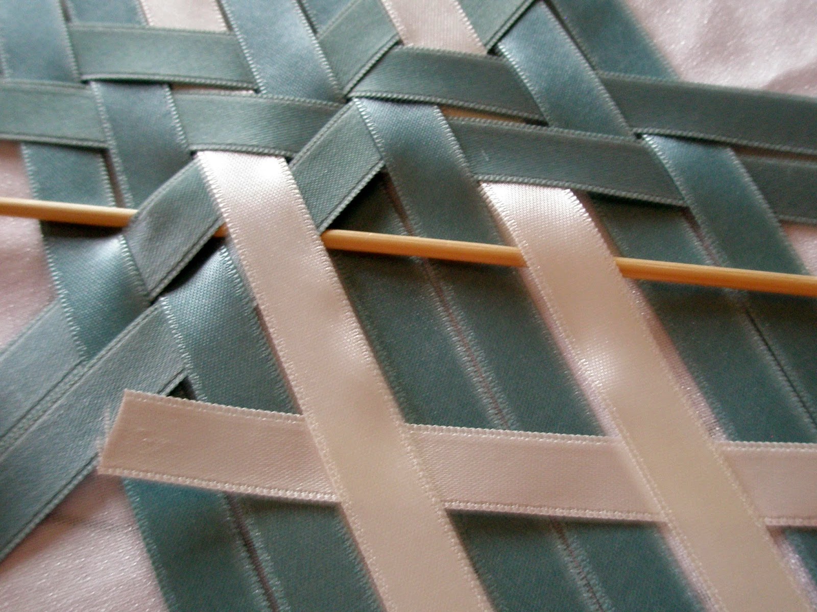 Tina's handicraft : Mesh work