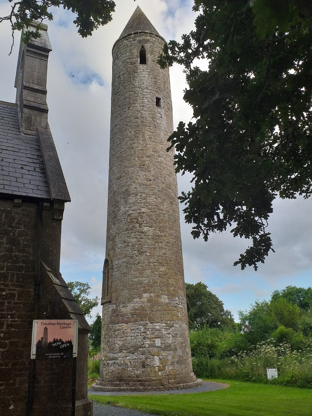 Medieval News: Timahoe round tower and medieval church