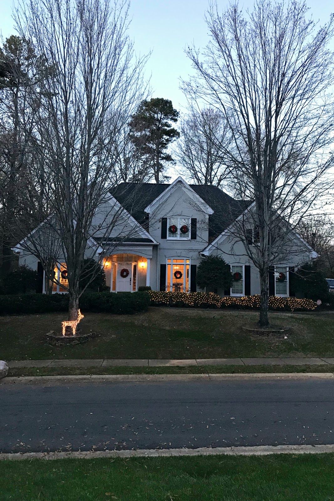 Progressive Christmas Dinner Party! - Carolina Charm