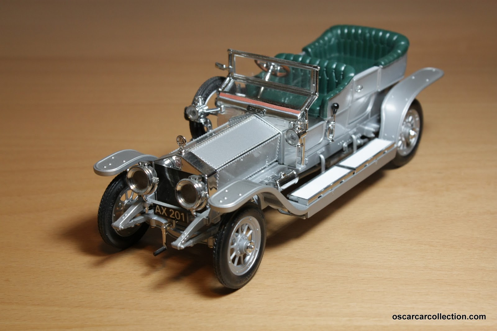 Oscar's Classic Model Cars Collection: 1907 Rolls Royce Silver Ghost