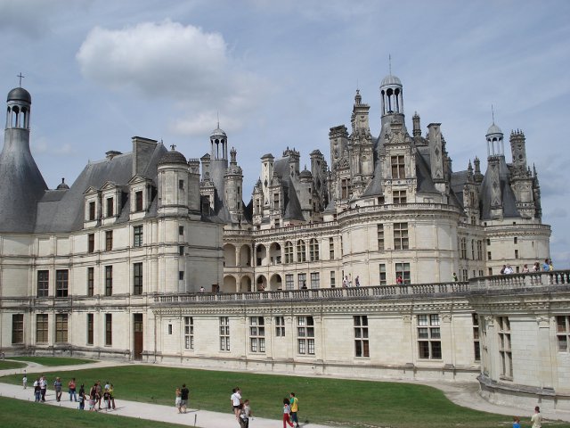 A Gazeta Digital: Uma viagem ao Reino de Seráfia