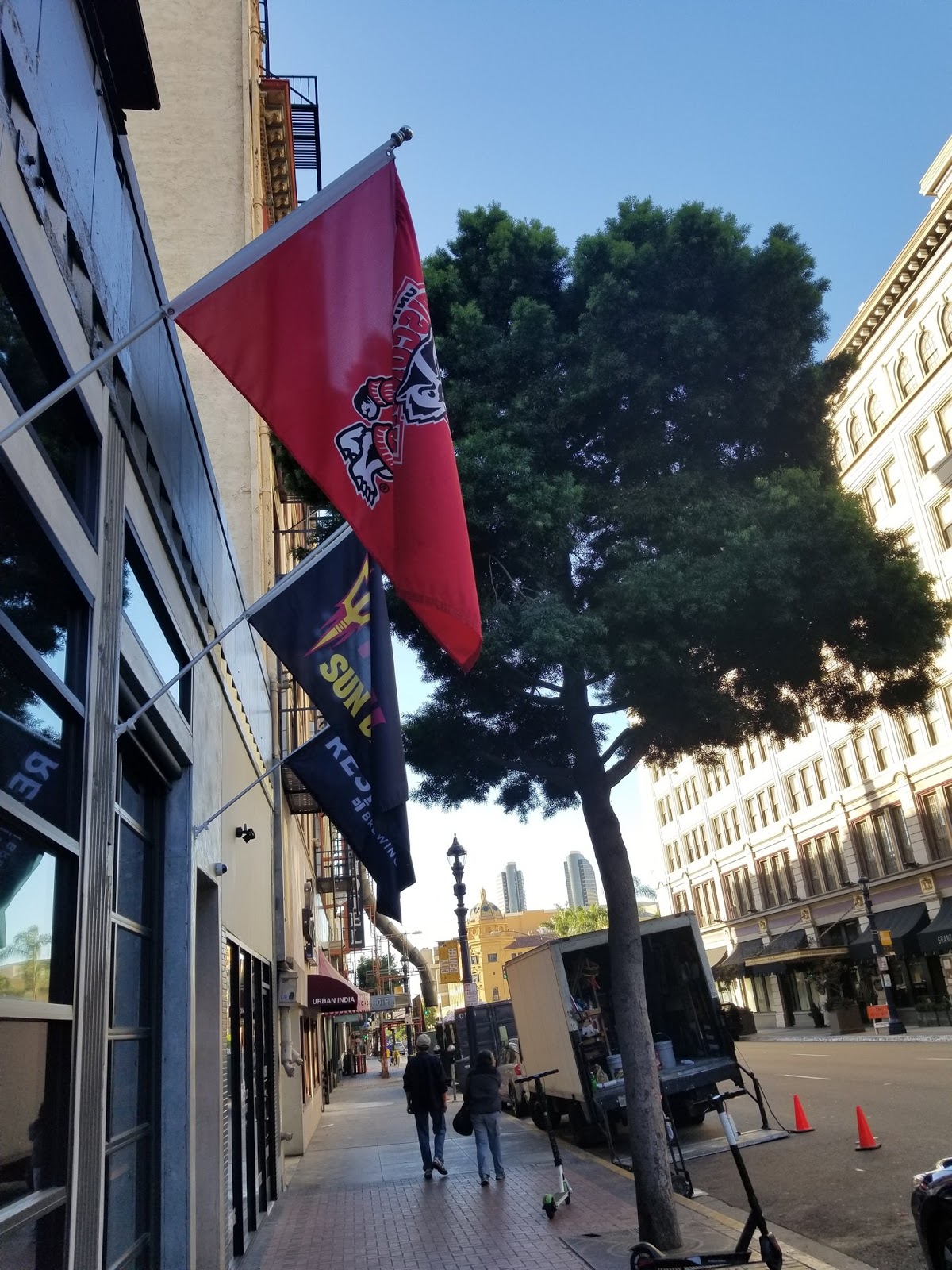 The Writer's Fakeblock: On my 2019 College Football Bar Crawl