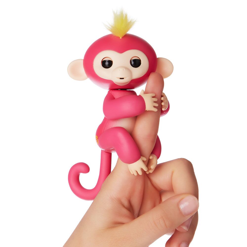 Win a cute interactive Fingerlings Baby Monkey #fingerlings