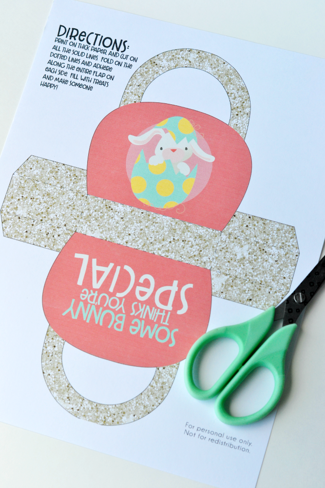 The Life of Jennifer Dawn: Free Printable Mini Easter Basket