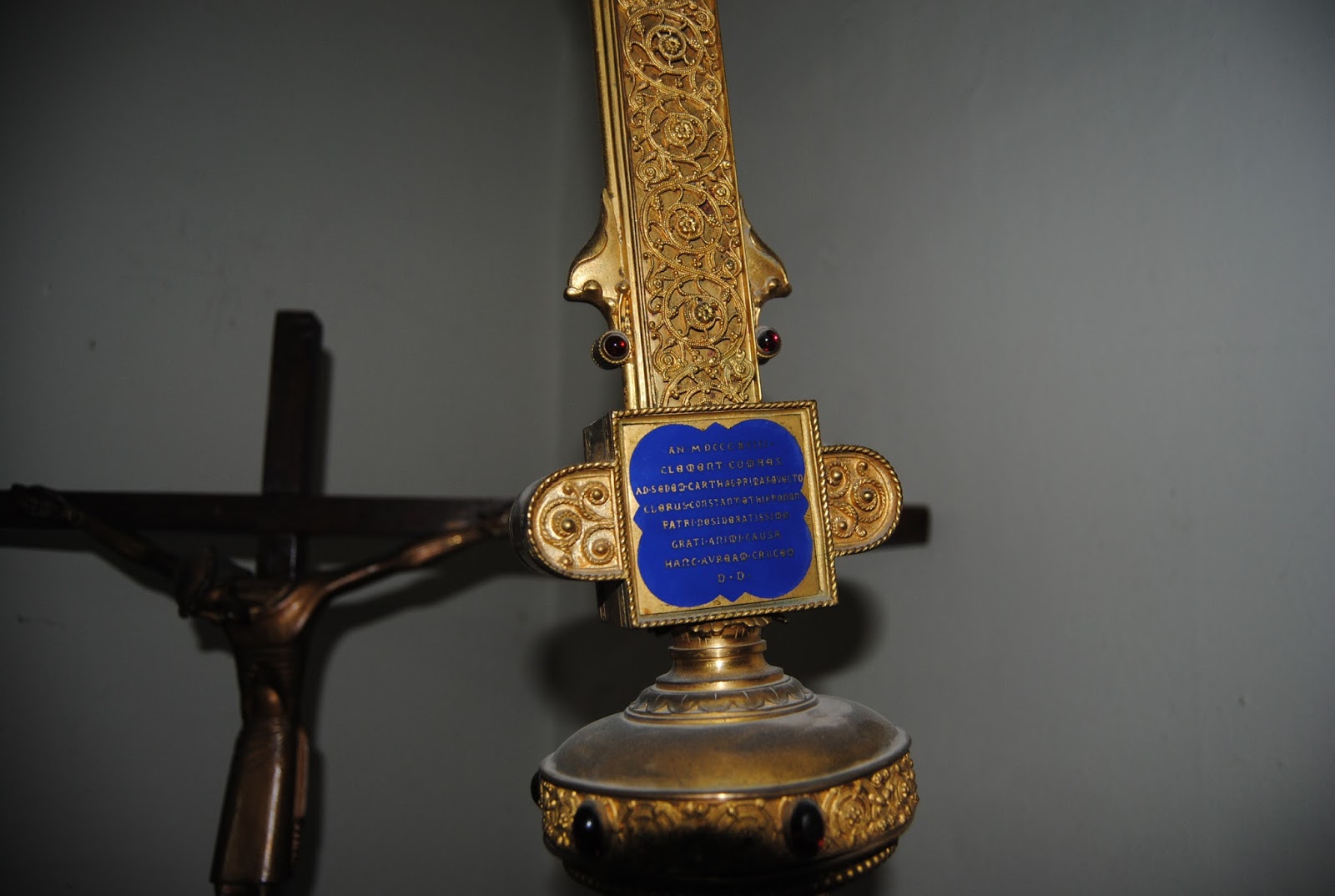 Orbis Catholicus Secundus: Old Processional Cross in Cathedral of Carthage