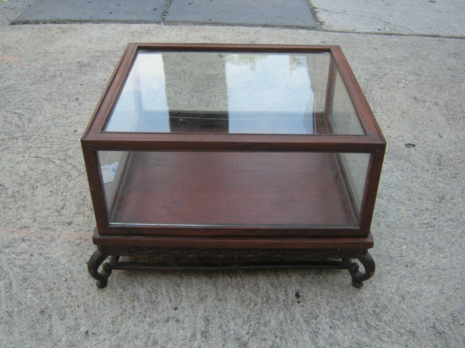 Uhuru Furniture & Collectibles: Glass display case - SOLD