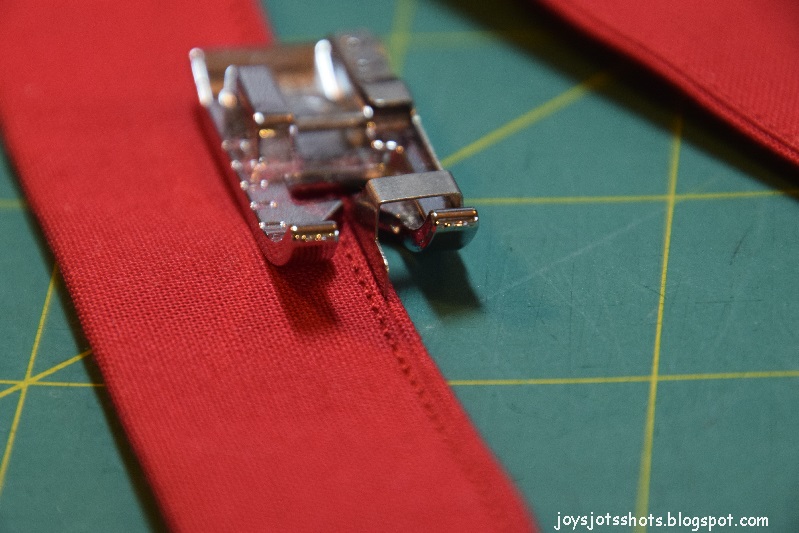 Joy's Jots, Shots & Whatnots: Perfect Narrow Topstitching: How To