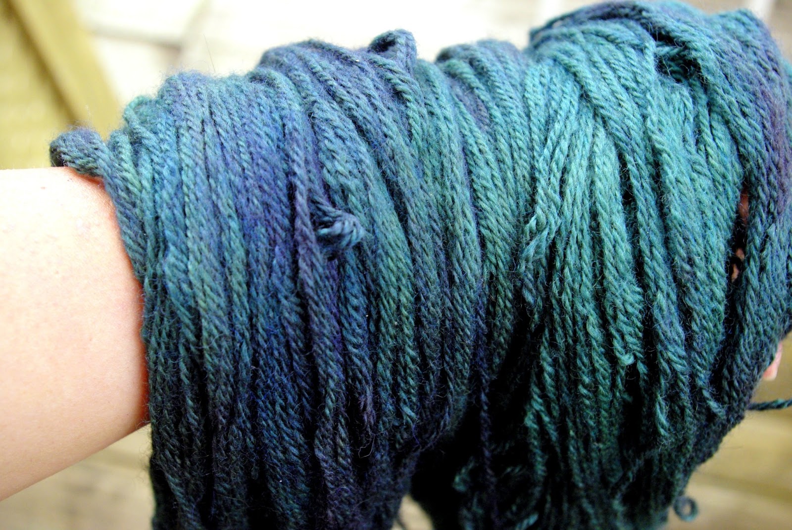 The Mayberry Home Journal: Yarn Along {Breaking Black}