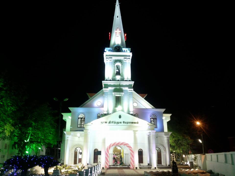 Tamilnadu Tourism: Holy Trinity Cathedral, Palayamkottai, Thirunelveli