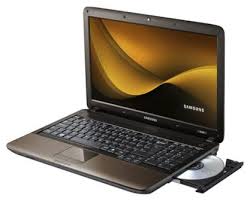 SAMSUNG Laptop R Series R540-JA06 Intel Core i3 380M (2.53 GHz) 2 GB ...