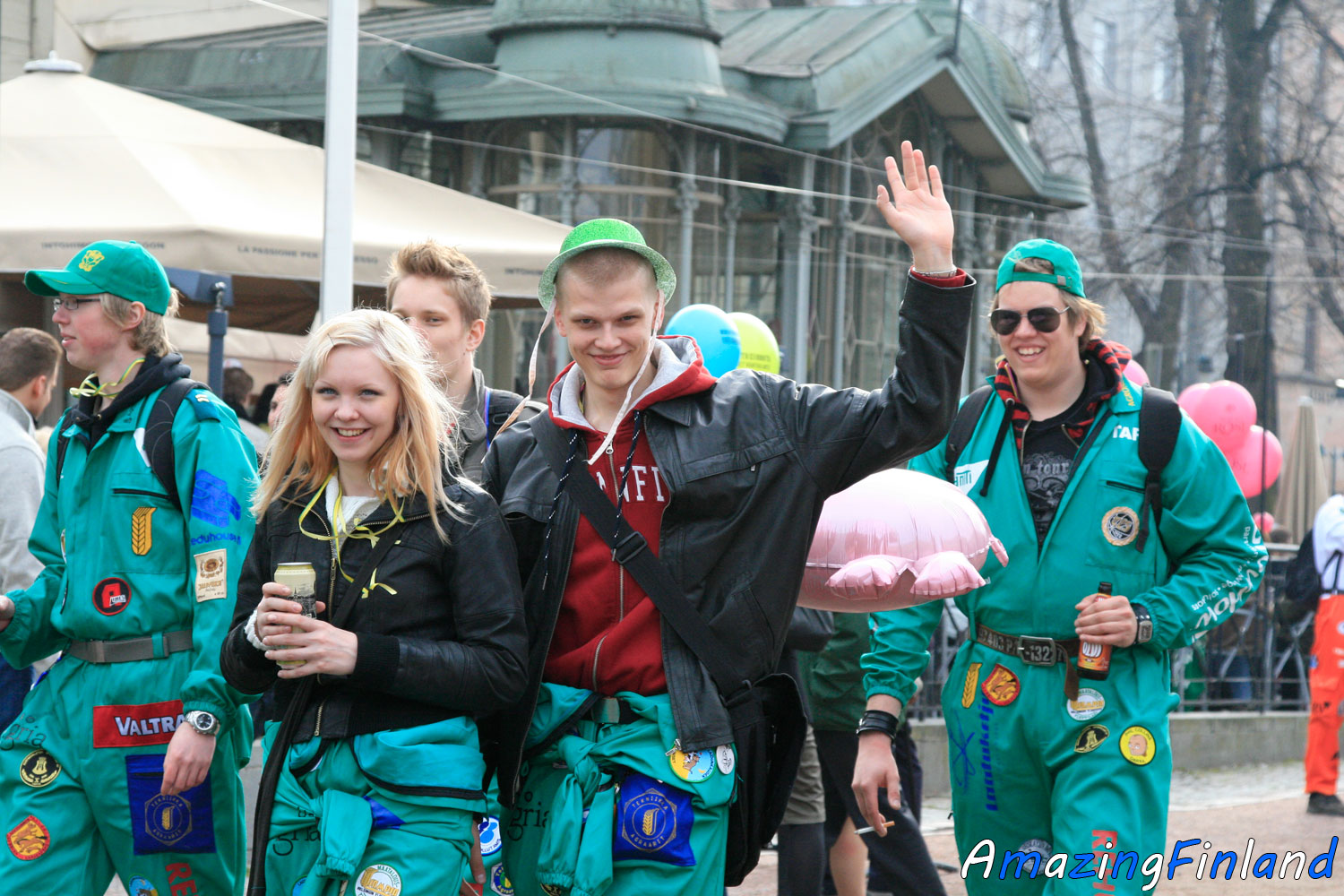 Amazing Finland: Vappu's ceremony