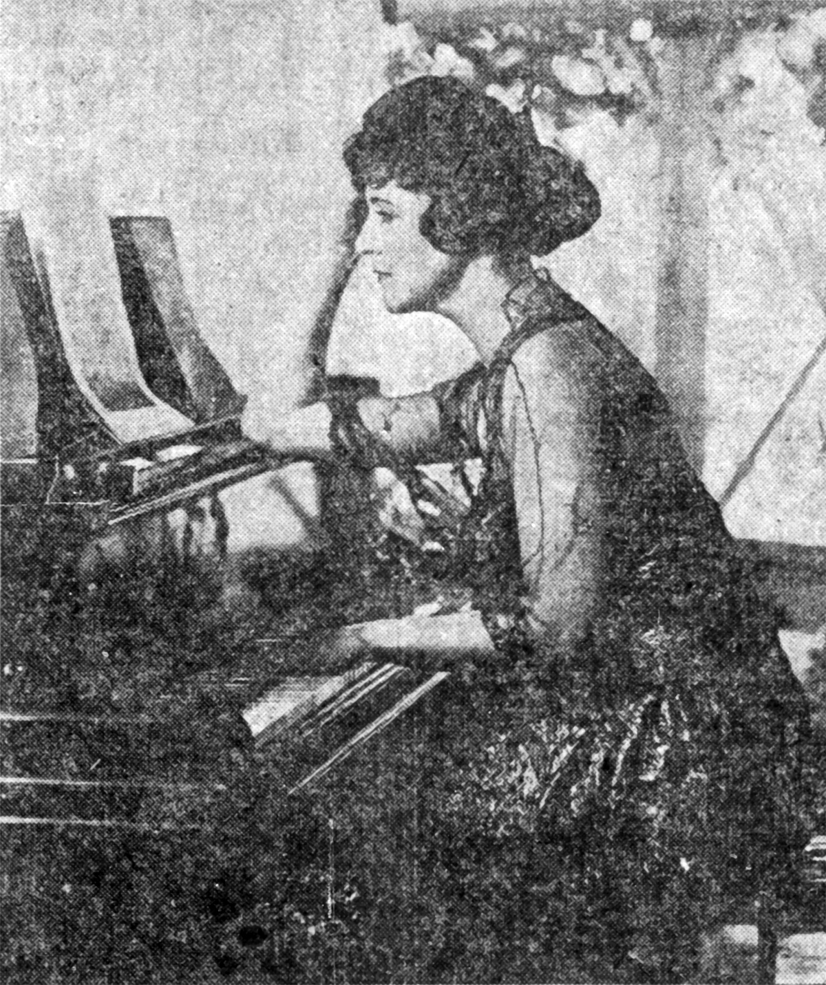 Gillette On Hillsborough: Anna Case, She Writes Some Songs