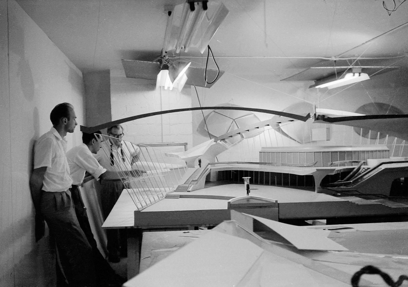 it's like she's on a secret mission: Designer of the Month: Eero Saarinen