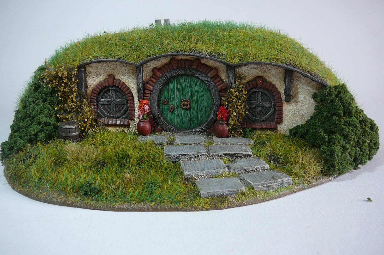 lucky punk: 28mm Hobbit Hole Collection, Scouring of the Shire
