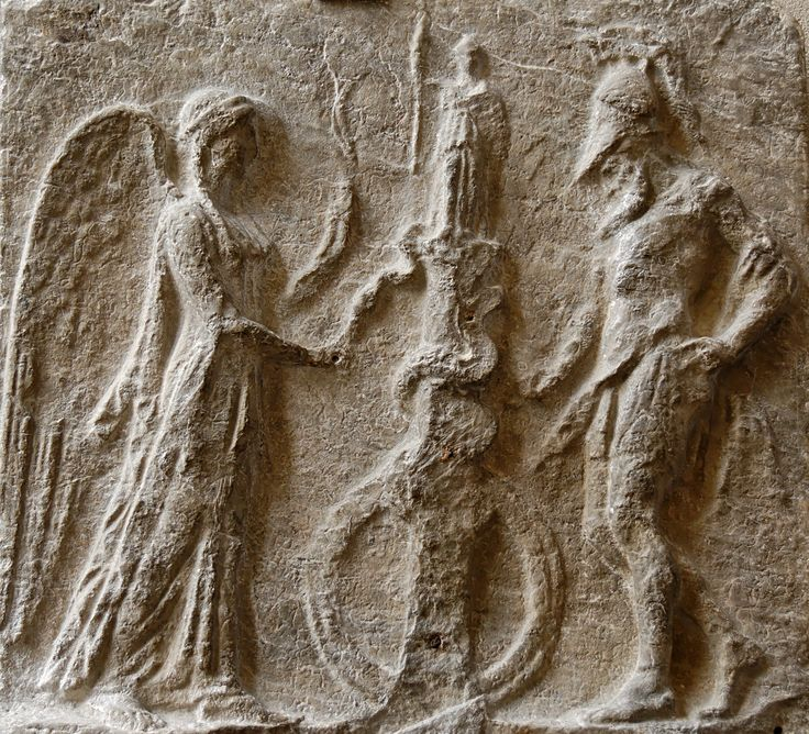 TARİH VE ARKEOLOJİ: Truva Palladion'u, Nike ve Athena