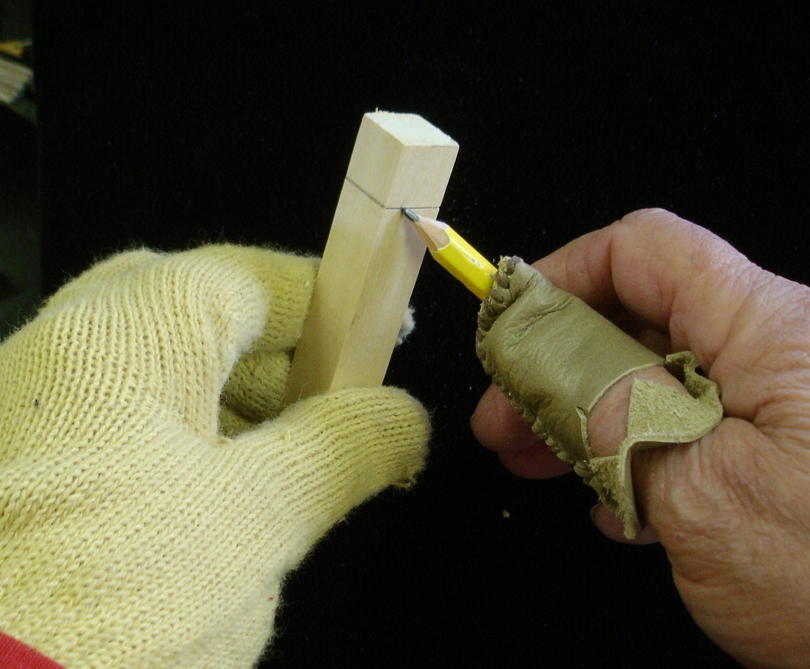 BEGINNERS CARVING CORNER AND BEYOND: Carving a Ball---Great Exercise ...