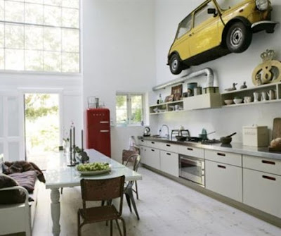 Roses and Rust: Strangely beautiful or just strange?