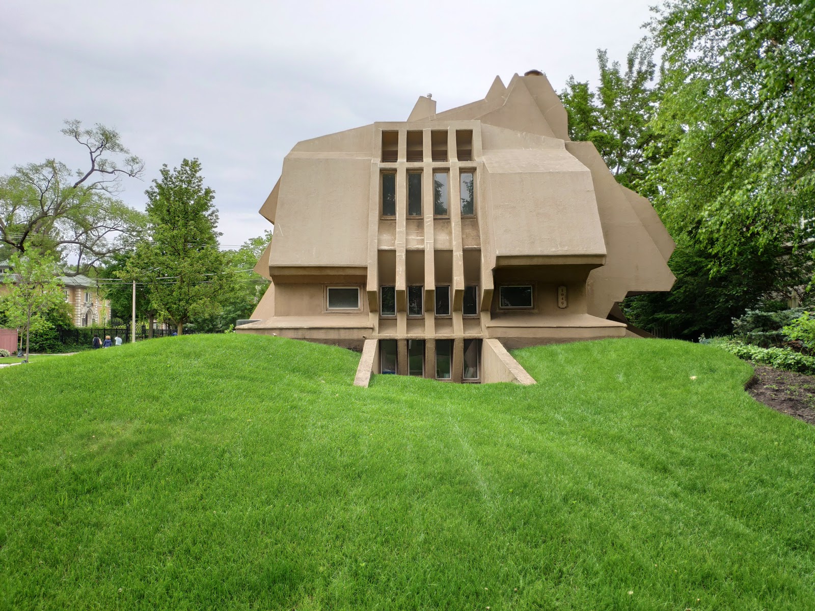 EntreVoir: Errol J. Kirsch: Kirsch Home