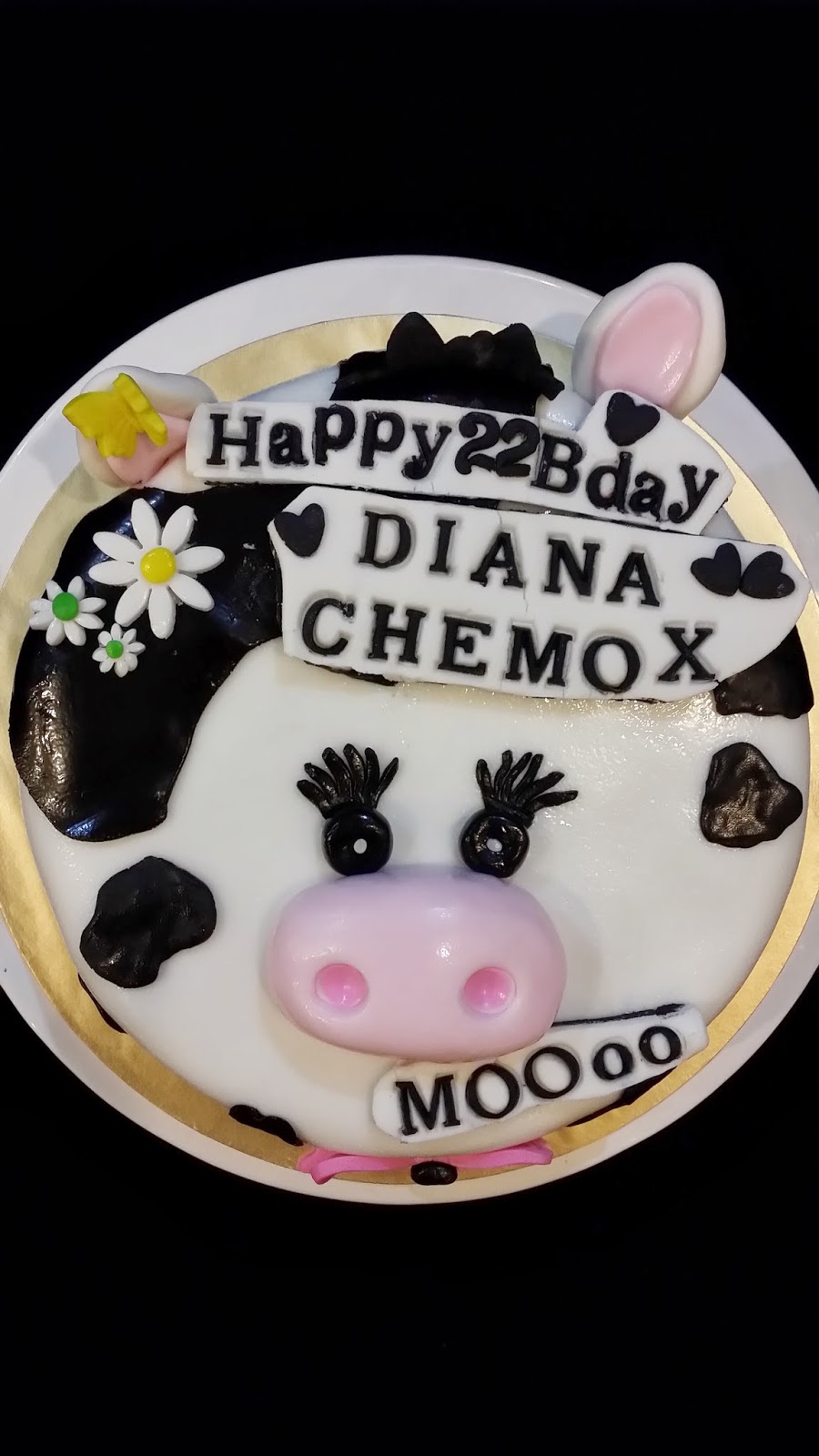 Sweet Creations: Red Velvet Moo Moo Cake