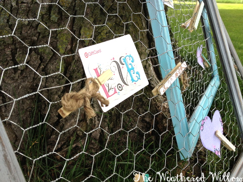 The Weathered Willow: Chicken Wire Message Frame