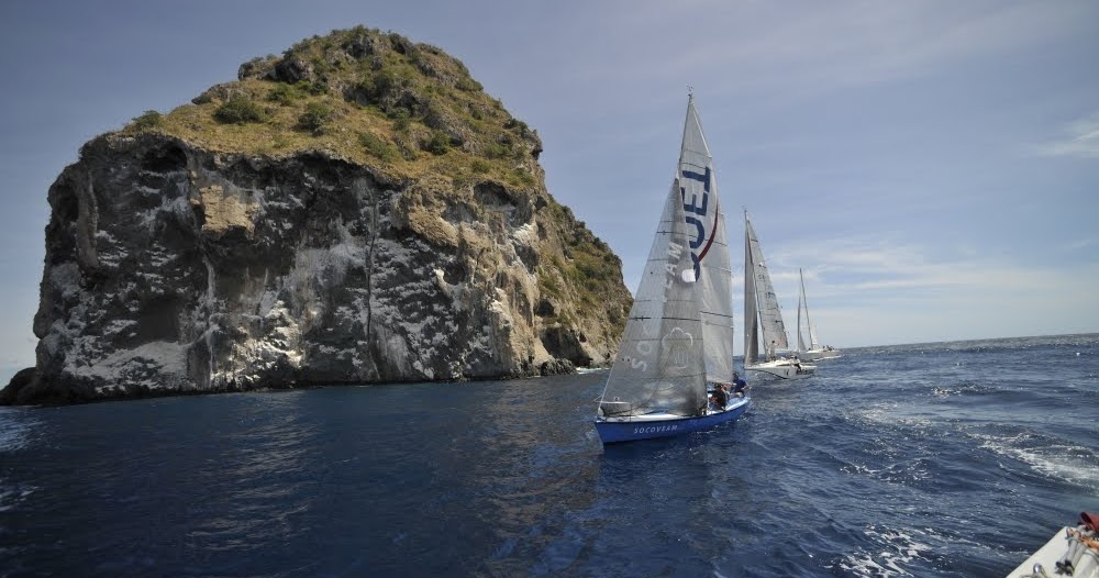 The Round Martinique Regatta embarque le Crédit Multuel pour la 34ème ...