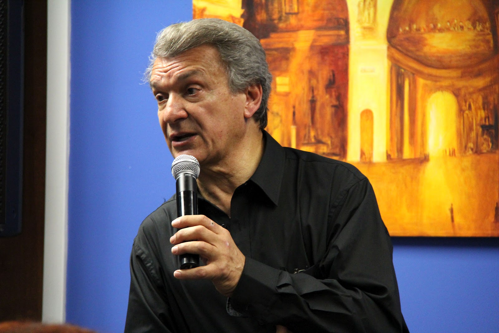 THE WORLD AND MY LENS: ELIO ROCA