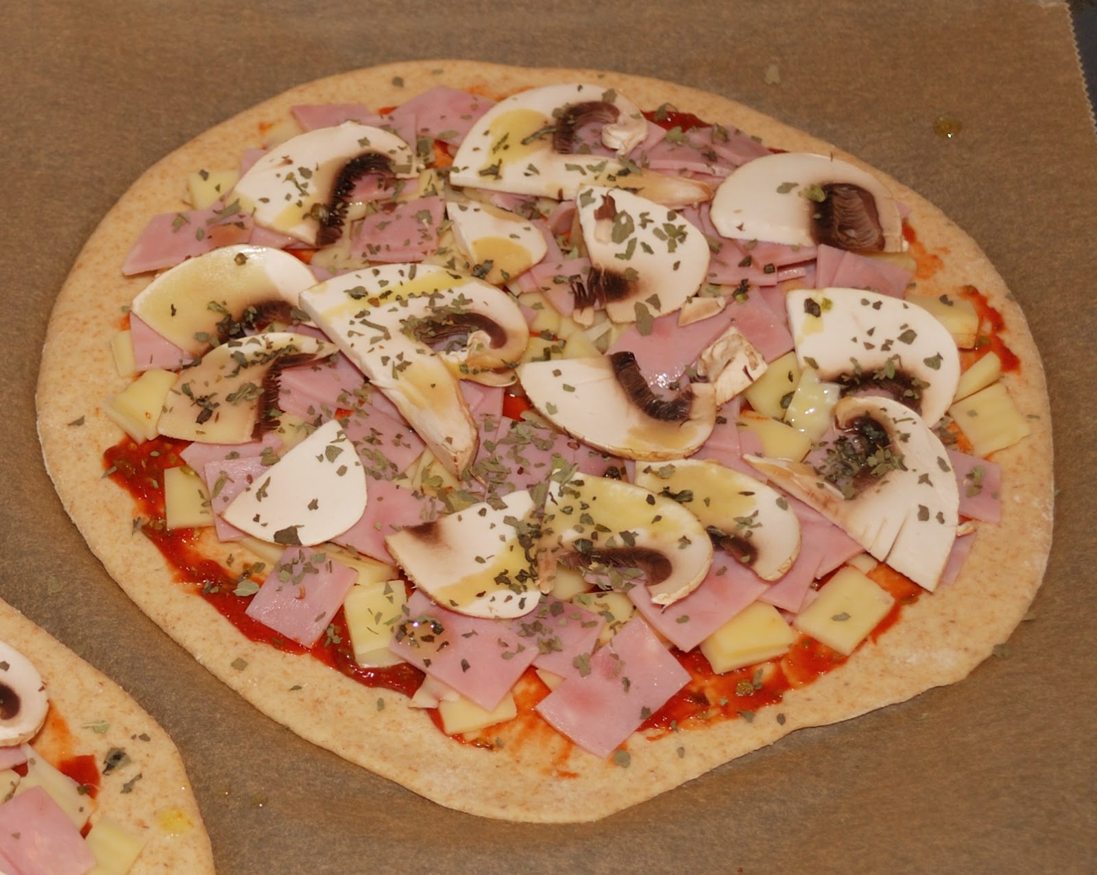 No' Muffins: Pizza med skinke og sjampinjong