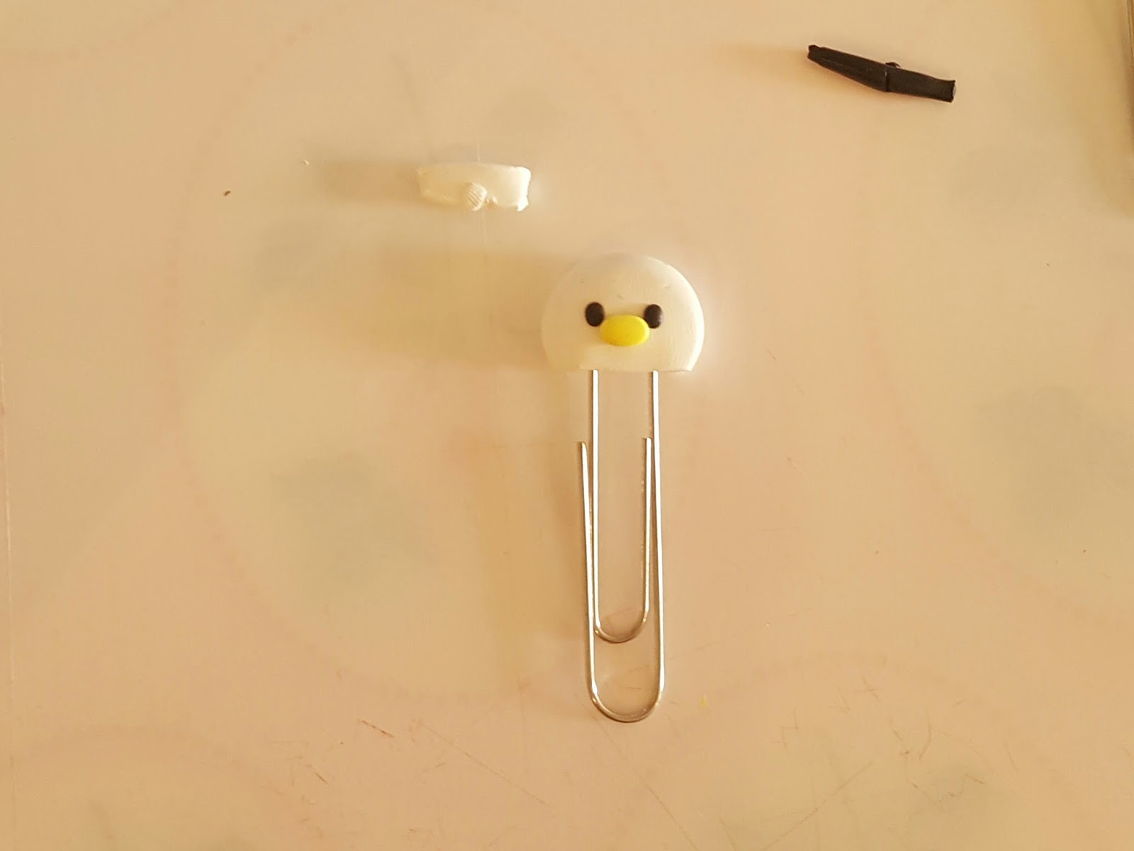 Dodo Charms: Donald duck paper clip charm with polymer clay