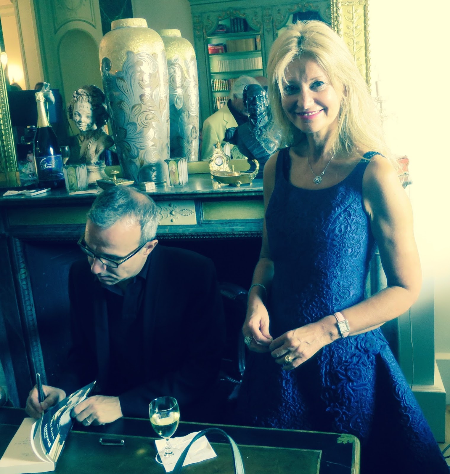 INTERNATIONAL LUXURY CONSULTING: PHILIPPE BESSON , ANAIS SASSI , ANNE ...