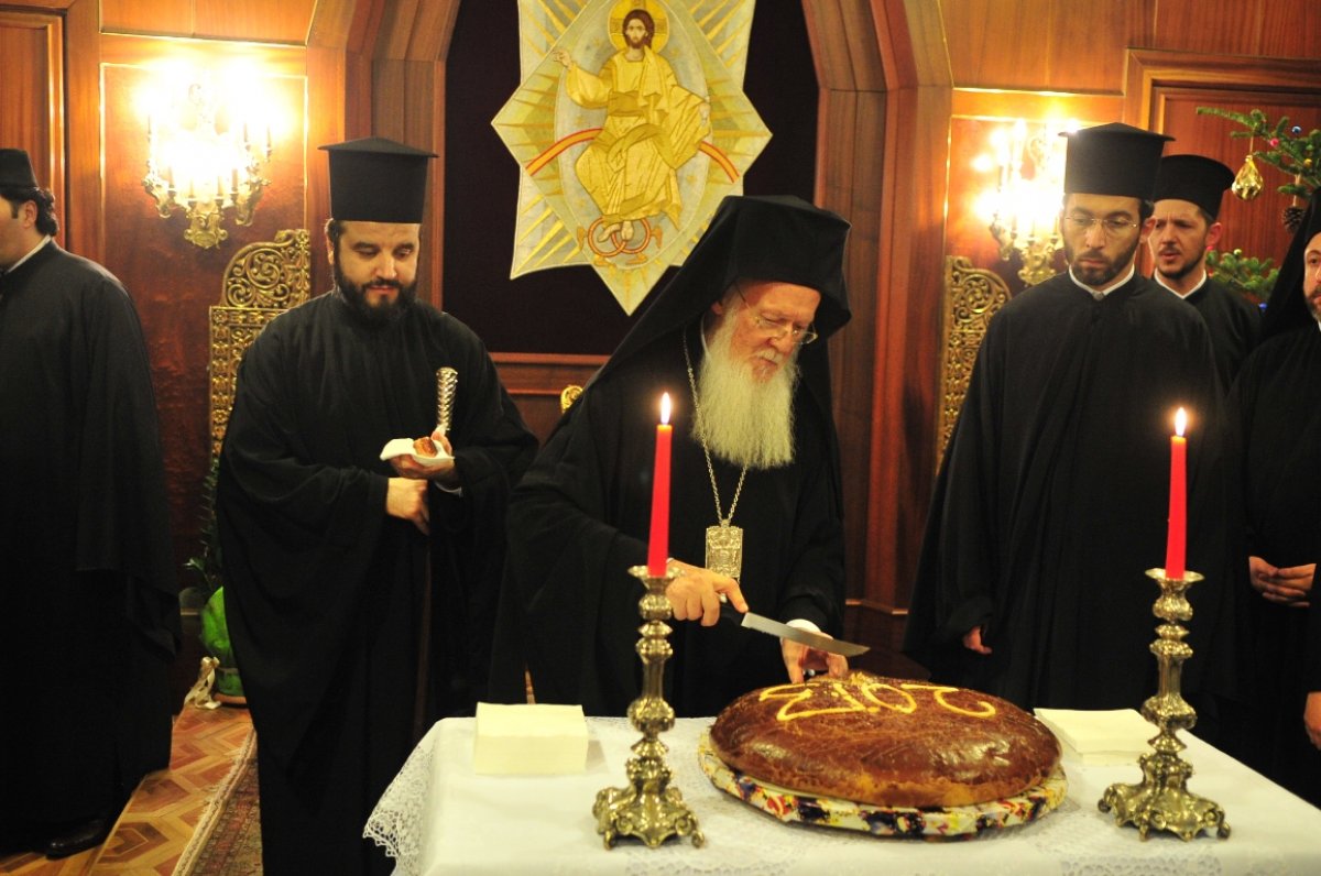 ΦΩΣ ΦΑΝΑΡΙΟΥ: Η ΠΡΩΤΟΧΡΟΝΙΑ ΣΤΟ ΦΑΝΑΡΙ