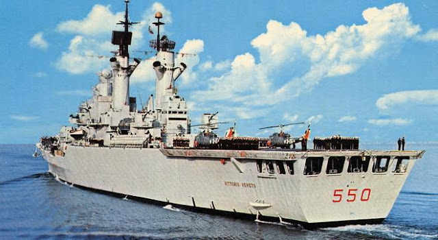 """SI VIS PACEM PARA BELLUM""": Il Vittorio Veneto (C 550), i "boat ...