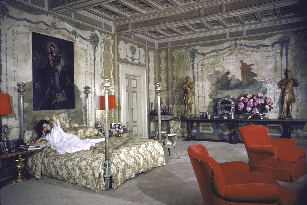 30 Glamorous Hollywood Celebrities In Bed - #IHeartHollywood