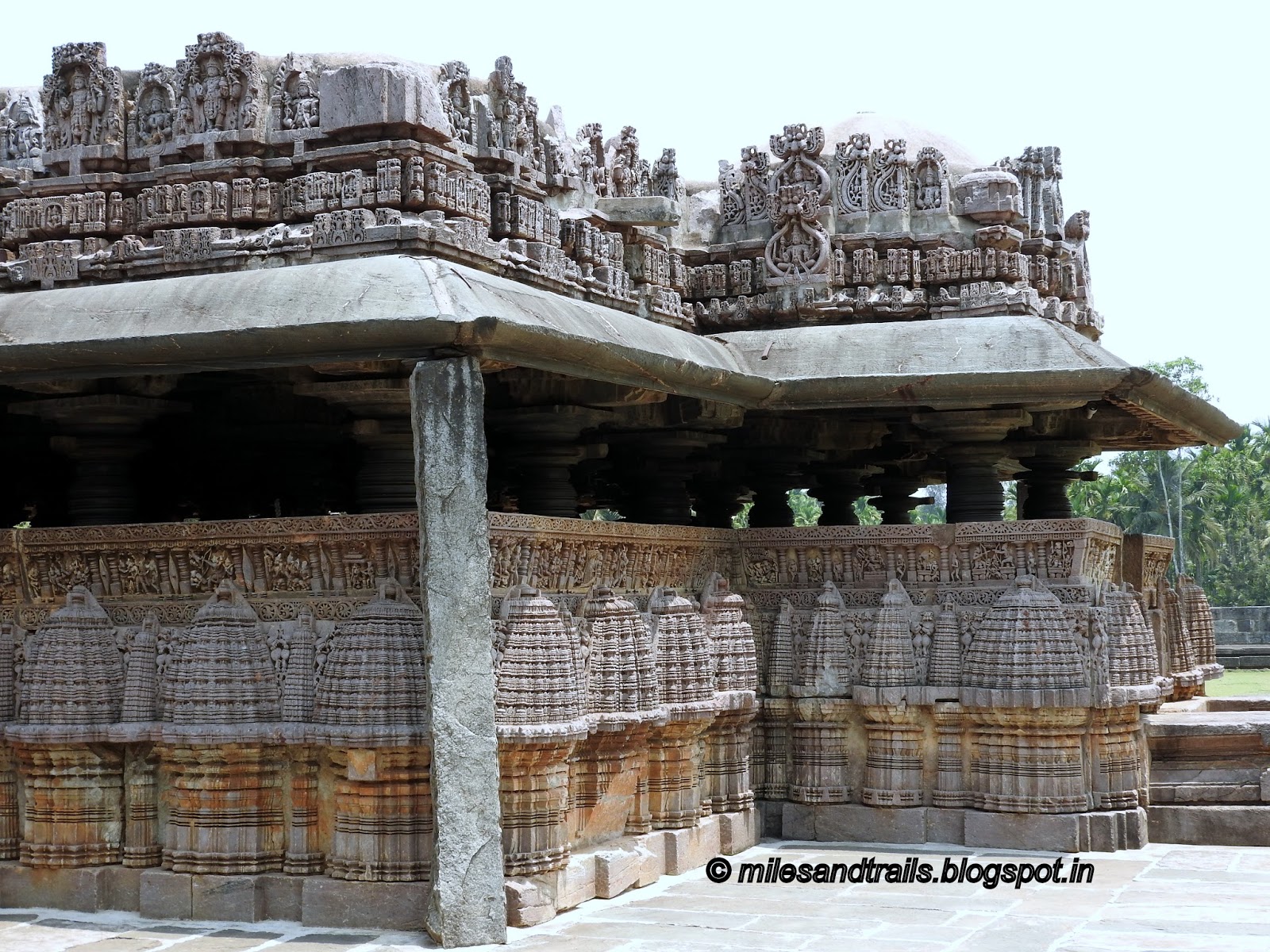 Miles and Trails: Amrutheshvara temple, Amruthapura
