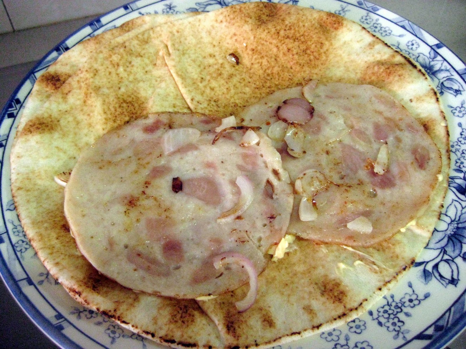 RESEPI NENNIE KHUZAIFAH: Kebab kepingan ayam bologna