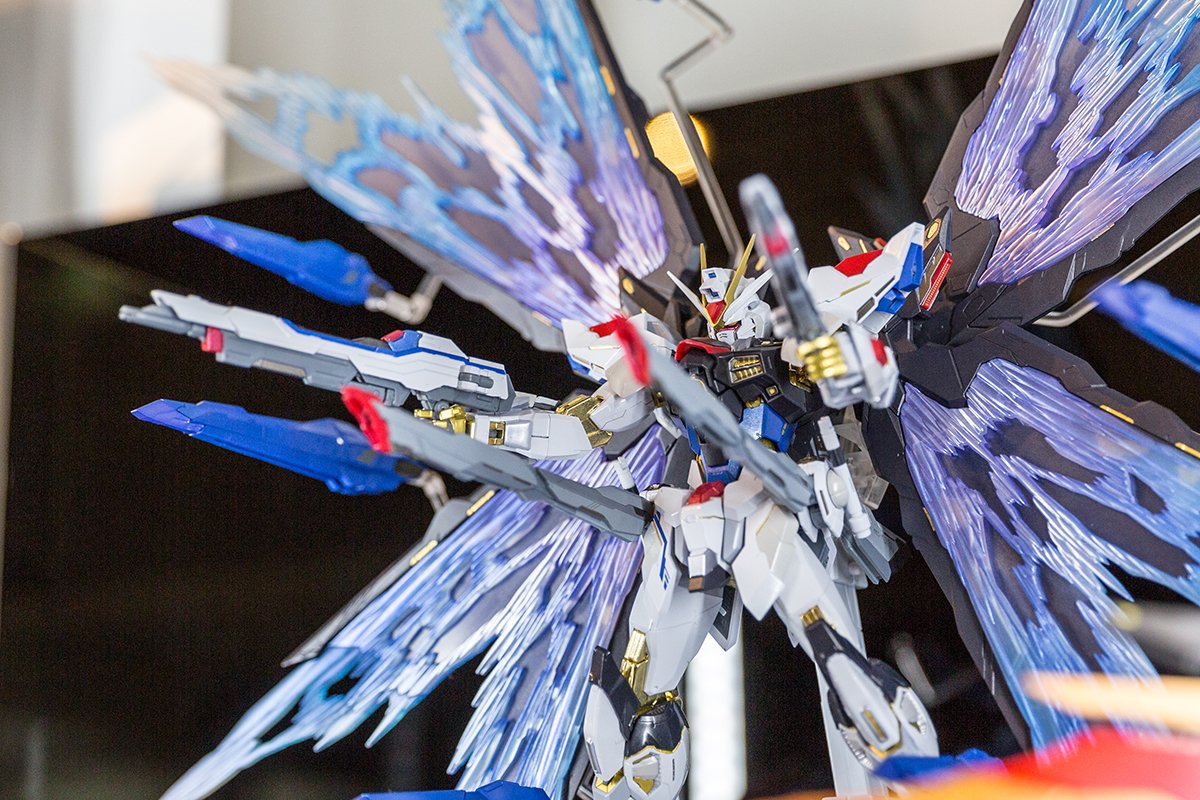 GUNDAM GUY: METAL BUILD Strike Freedom Gundam Wing of Light Effect Part ...