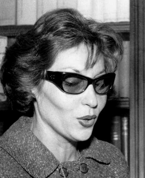 Academia de Artes e Poéticas "Clarice Lispector": Clarice Lispector: 92 ...