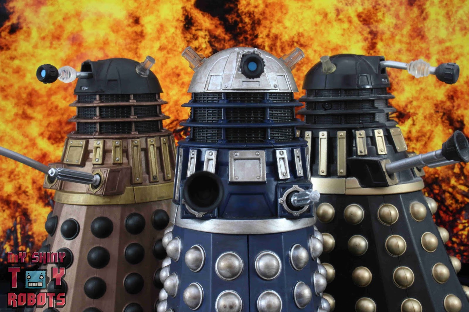 My Shiny Toy Robots: Toybox REVIEW: Doctor Who Eighth Doctor & Dalek ...