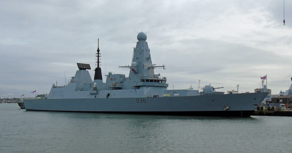 Clyde Naval Gazing: HMS Defender