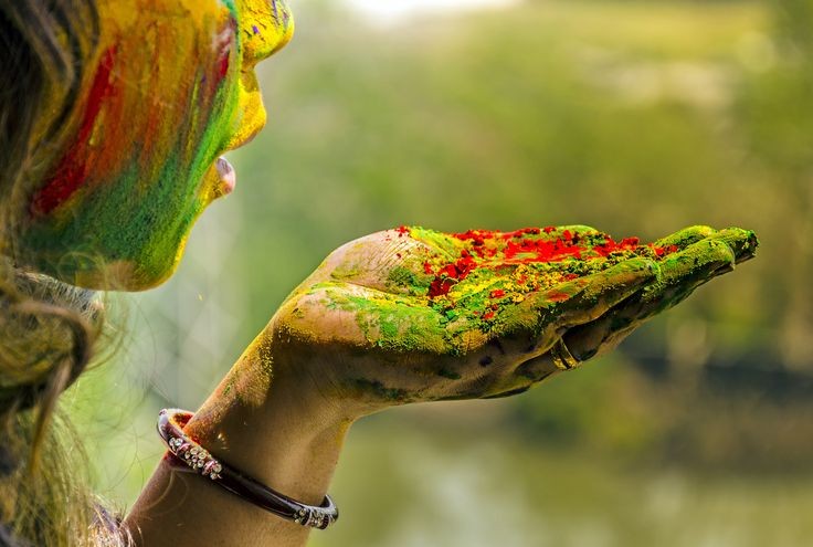 100+ holi photoshoot poses