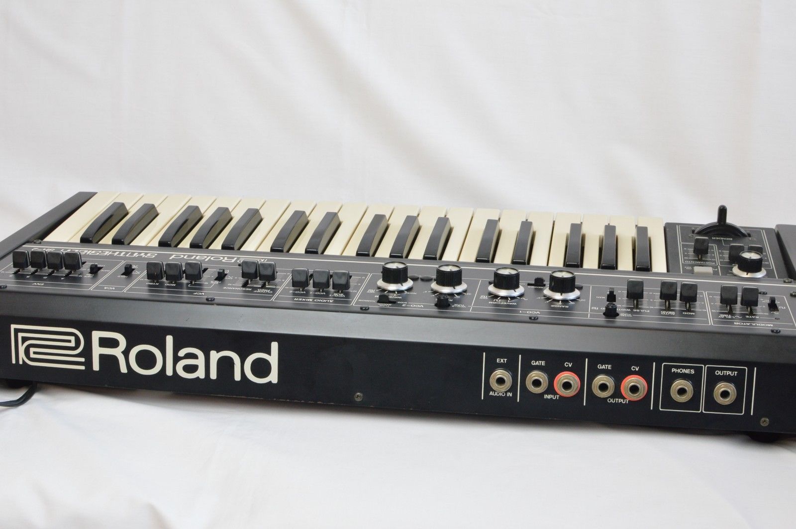 MATRIXSYNTH: Roland SH-2 SN 106733