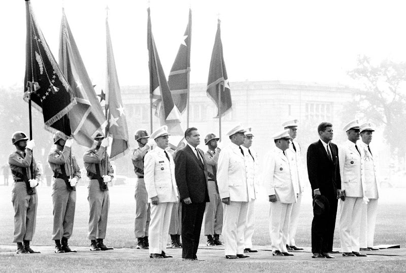 DVP's KENNEDY GALLERY: PAGE 3