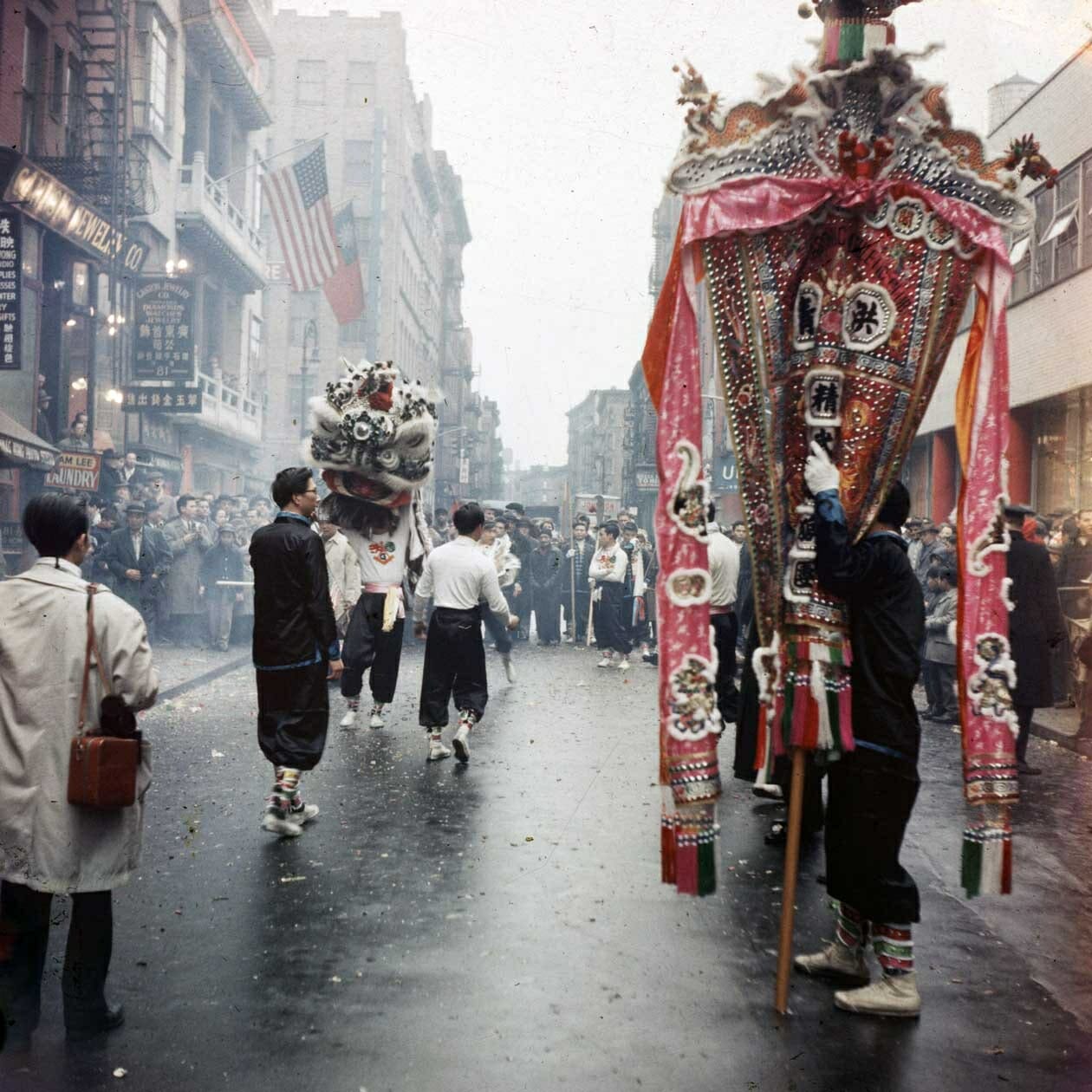 Wonderful Color Photographs Capture Chinese New Year Celebrations in ...