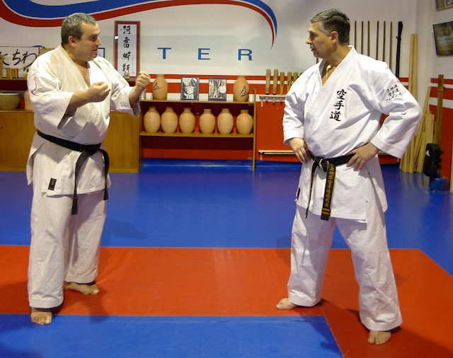 KARATE SHITO RYU ASTURIAS: Curso de karate tradicional en Oviedo, con ...