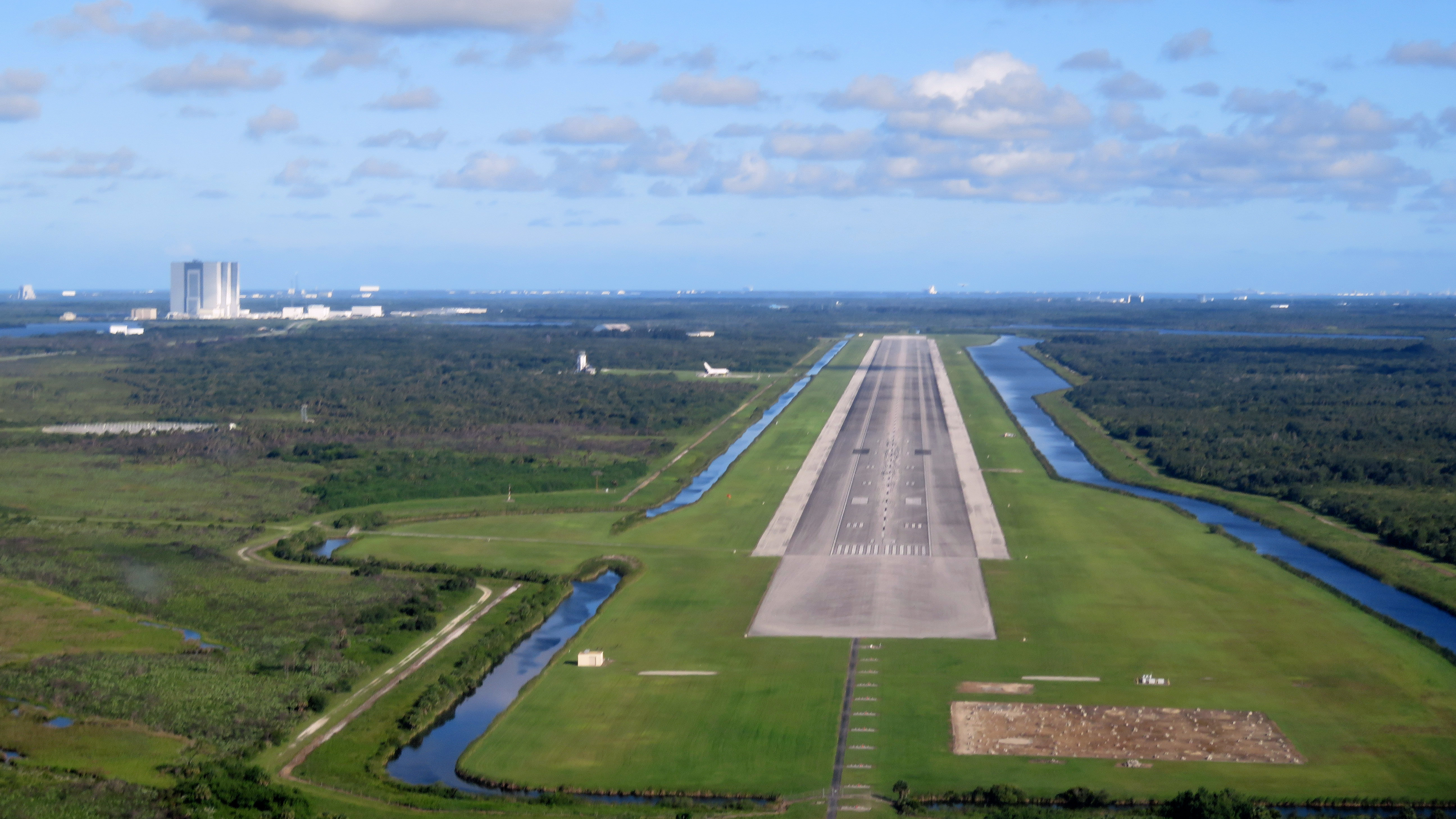 Space Shuttle Runway Length