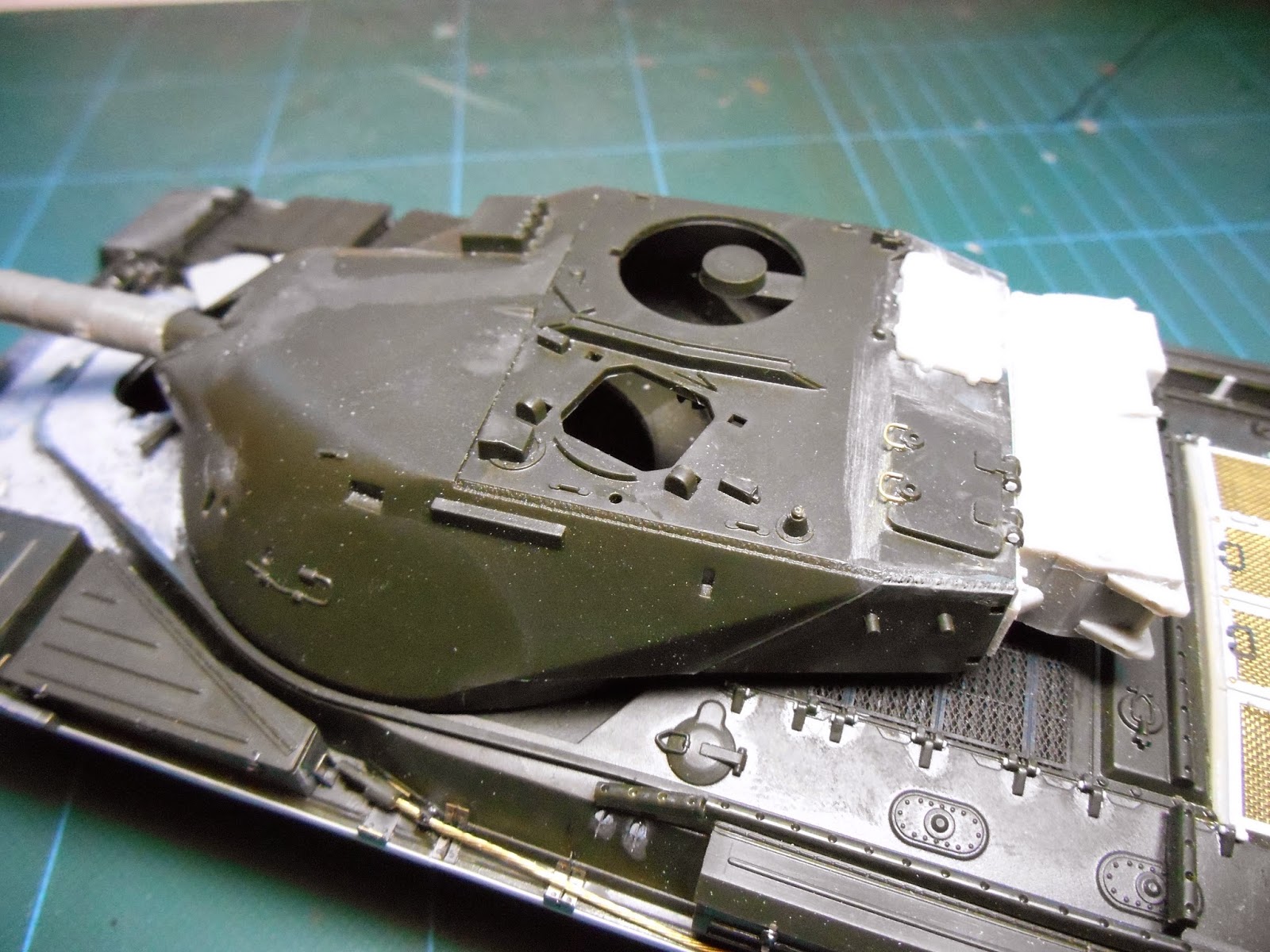 Pete's Model World : Chieftain Turret Time