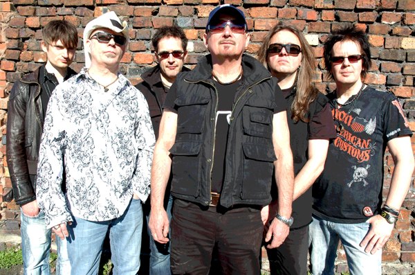 ROAD to Metal Heavy Metal & Classic Rock: Interview - Demon: Living ...