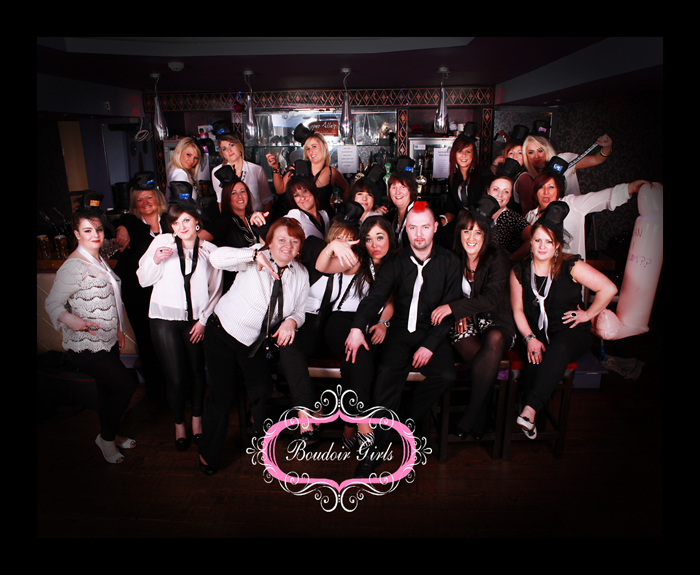Boudoir Girls: Rachels Black and white Theme Hen party!