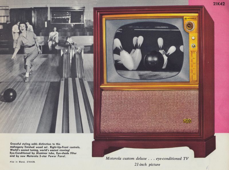 25 Vintage Photos of Motorola Television Models in 1956 ~ Vintage Everyday