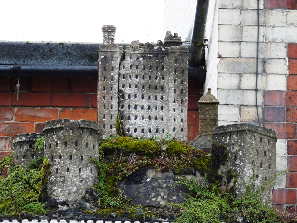 Bob's Home For Writing: Yarm Castle