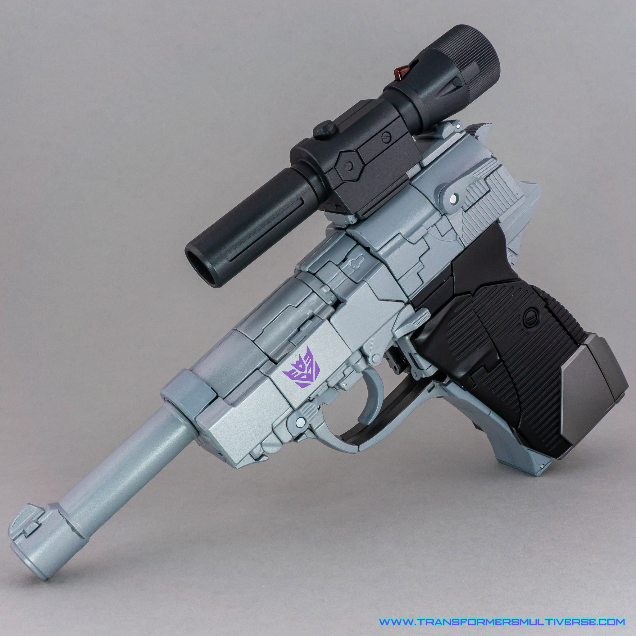 Megatron (Transformers Generation 1)